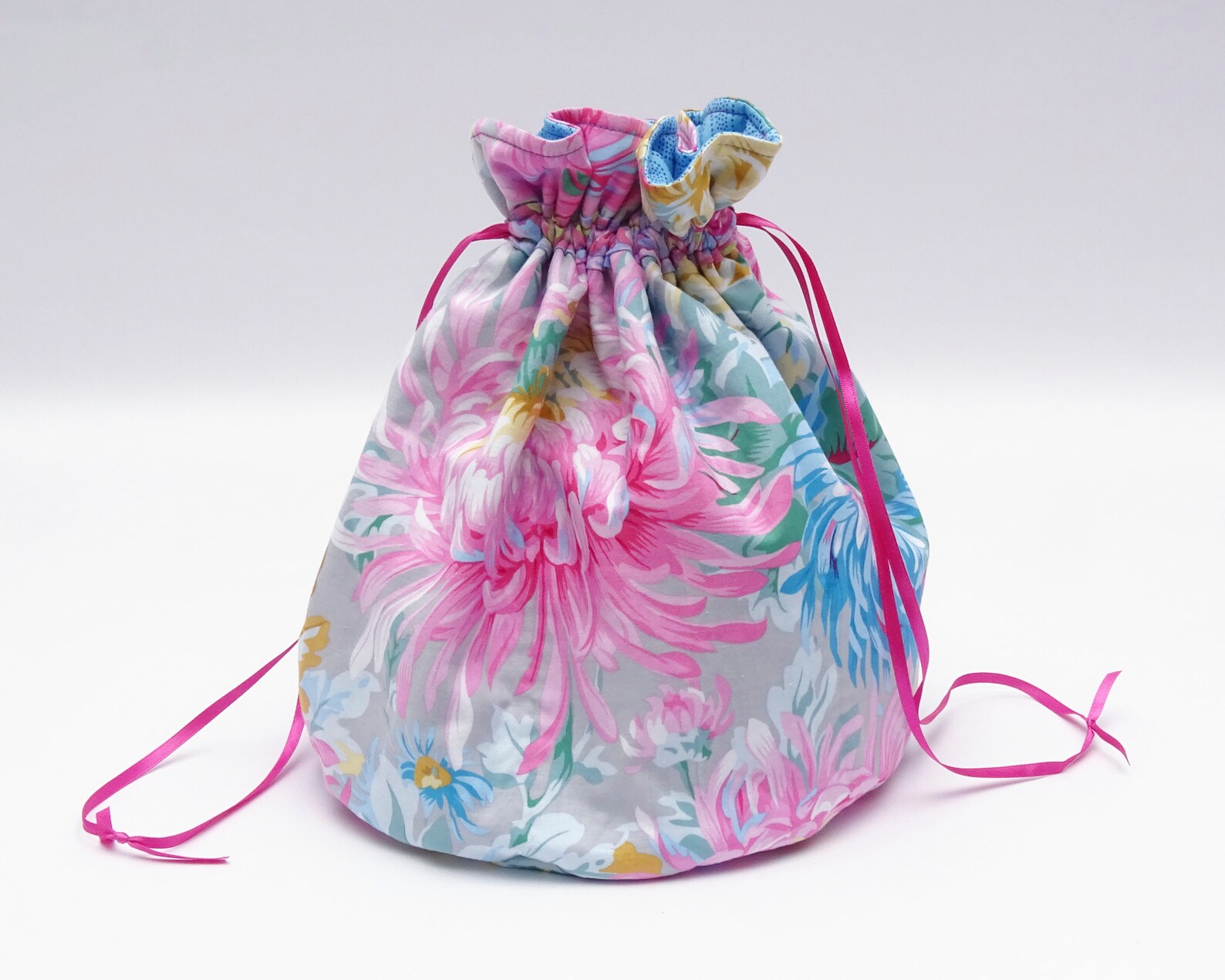 Drawstring Dilly Bag PDF Pattern With Six Internal Pockets; Drawstring ...