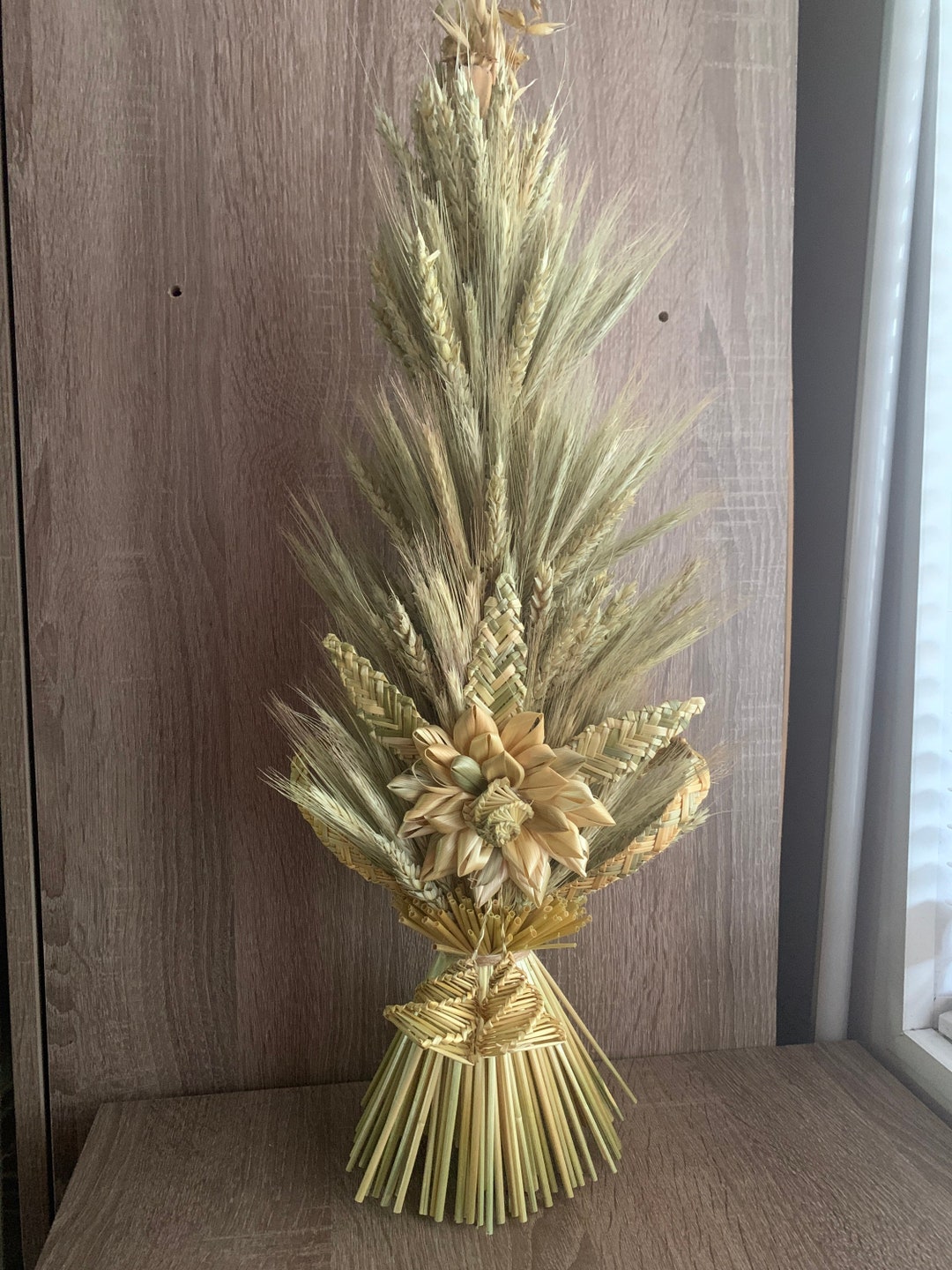 Traditional Ukrainian Didukh on the Trine, Ukrainian Traditional, Straw ...