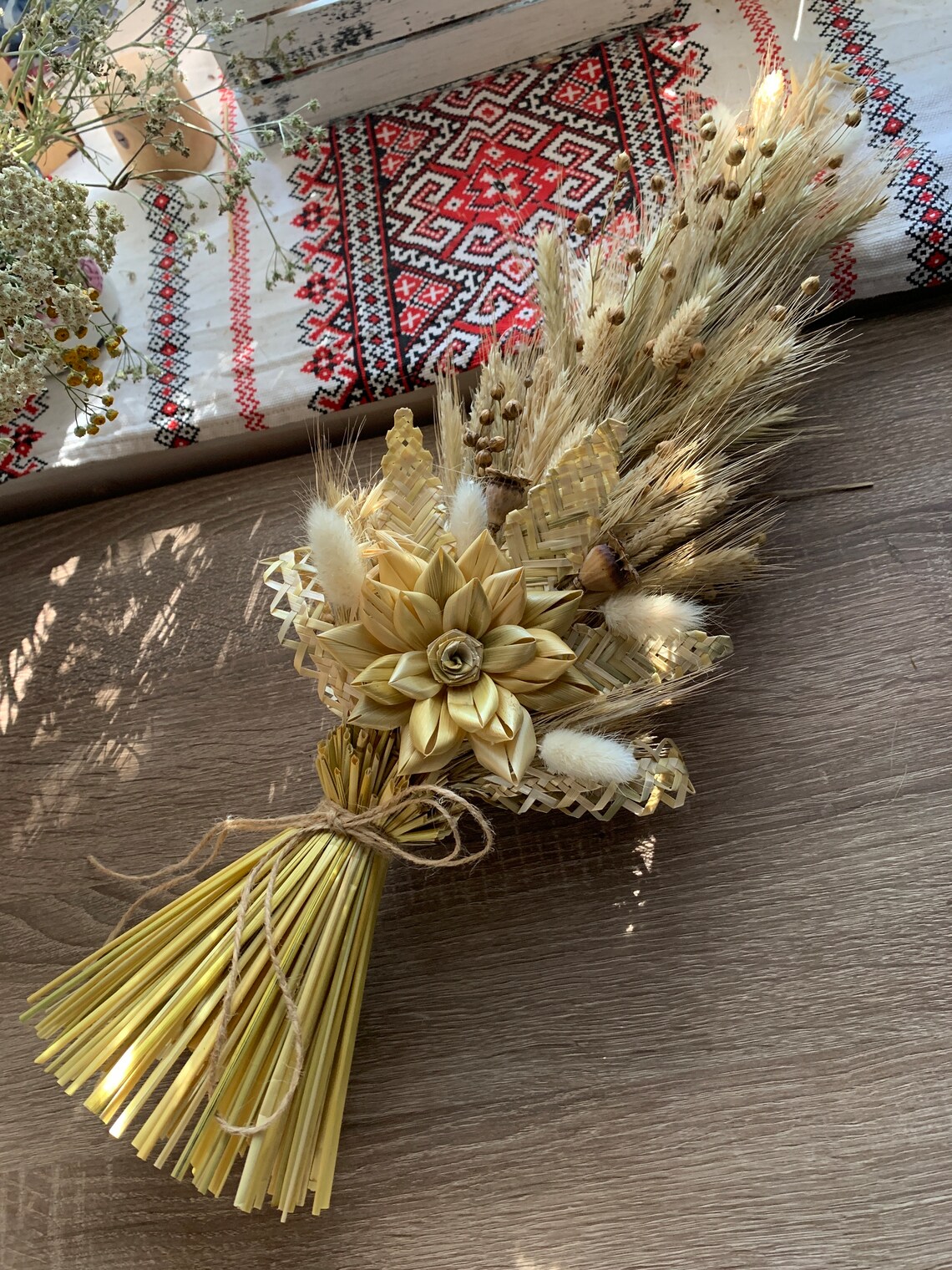 Traditional Ukrainian Didukh on the Trine, Ukrainian Traditional, Straw ...