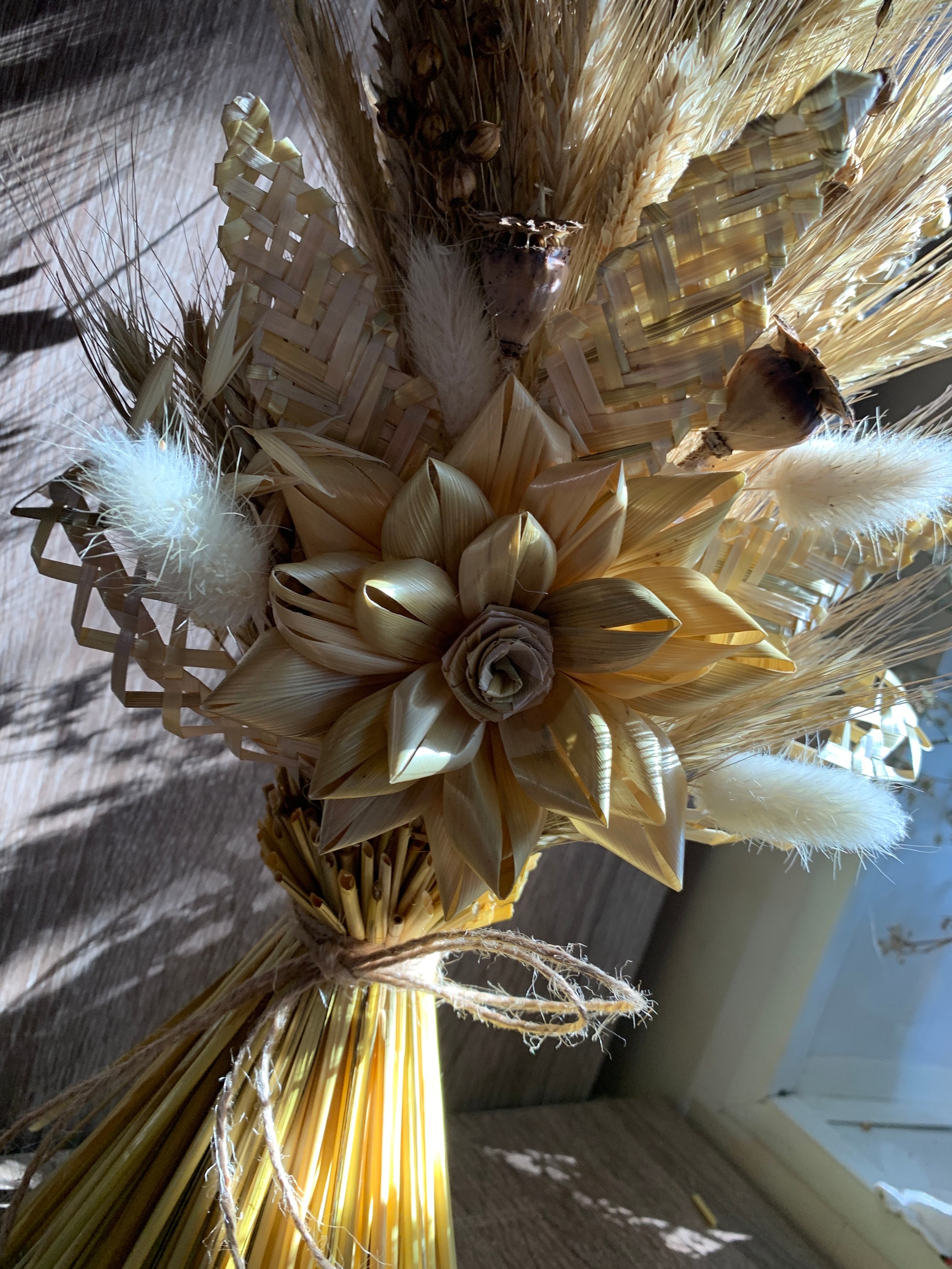 Traditional Ukrainian Didukh on the Trine, Ukrainian Traditional, Straw ...
