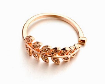 Gold leaf ring | Etsy