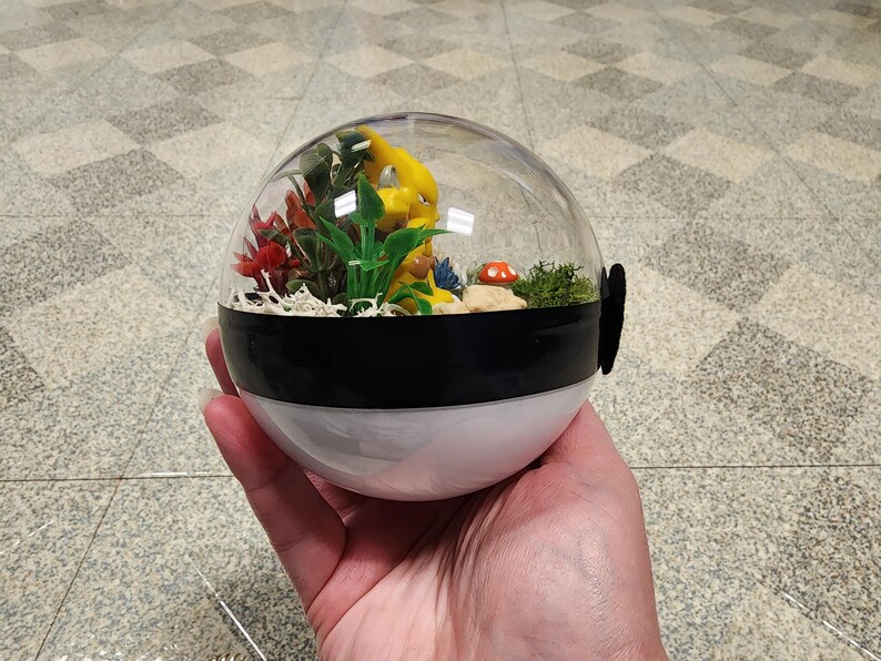Pokepal | Alakazam 4" Poké Ball Terrarium - Etsy