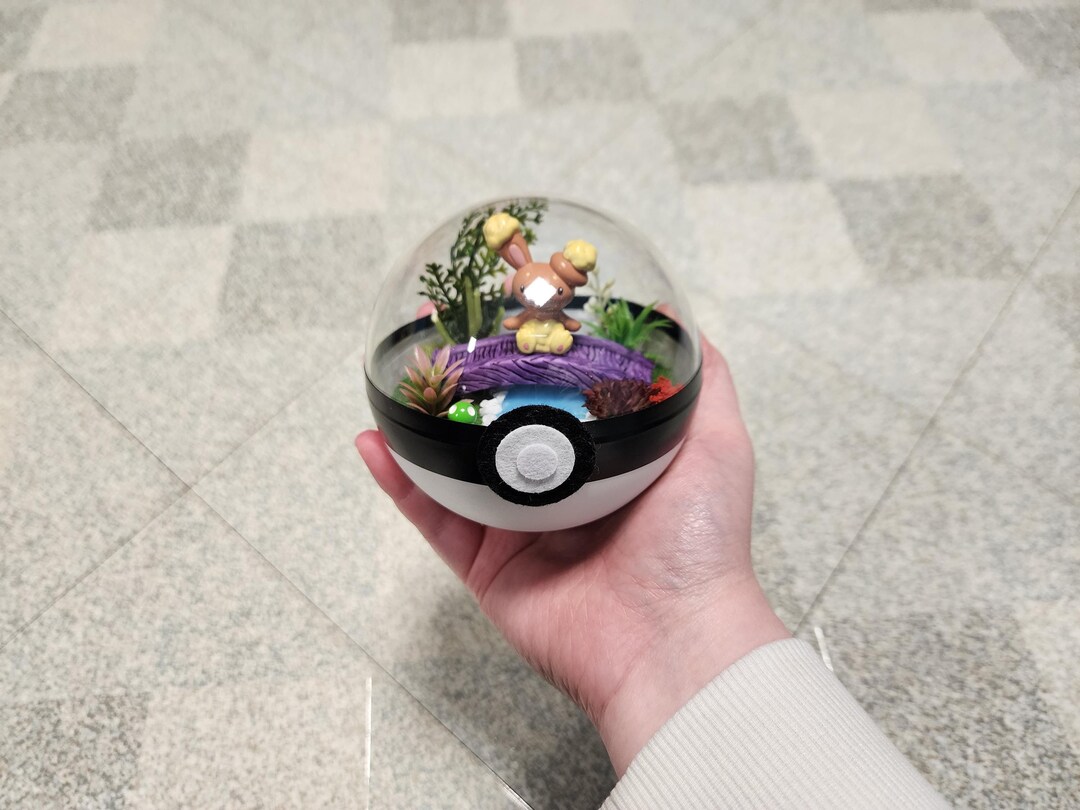 Pokepal | Buneary 4" Poké Ball Terrarium - Etsy