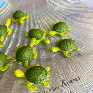 Faux Turtles, Realistic Sea Turtle Figures, Tropical Animal Cabochons ...