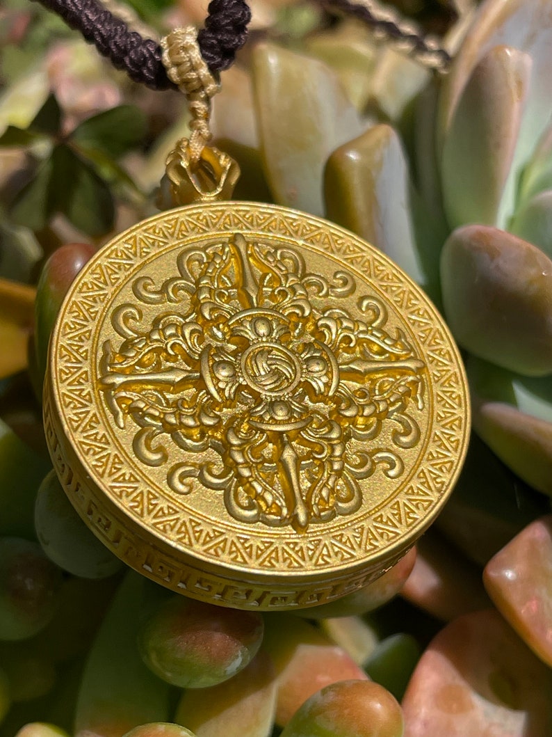 Hand-painted Thangka Nine-tailed Fox Luck Necklace Pendant Lucky Fox ...