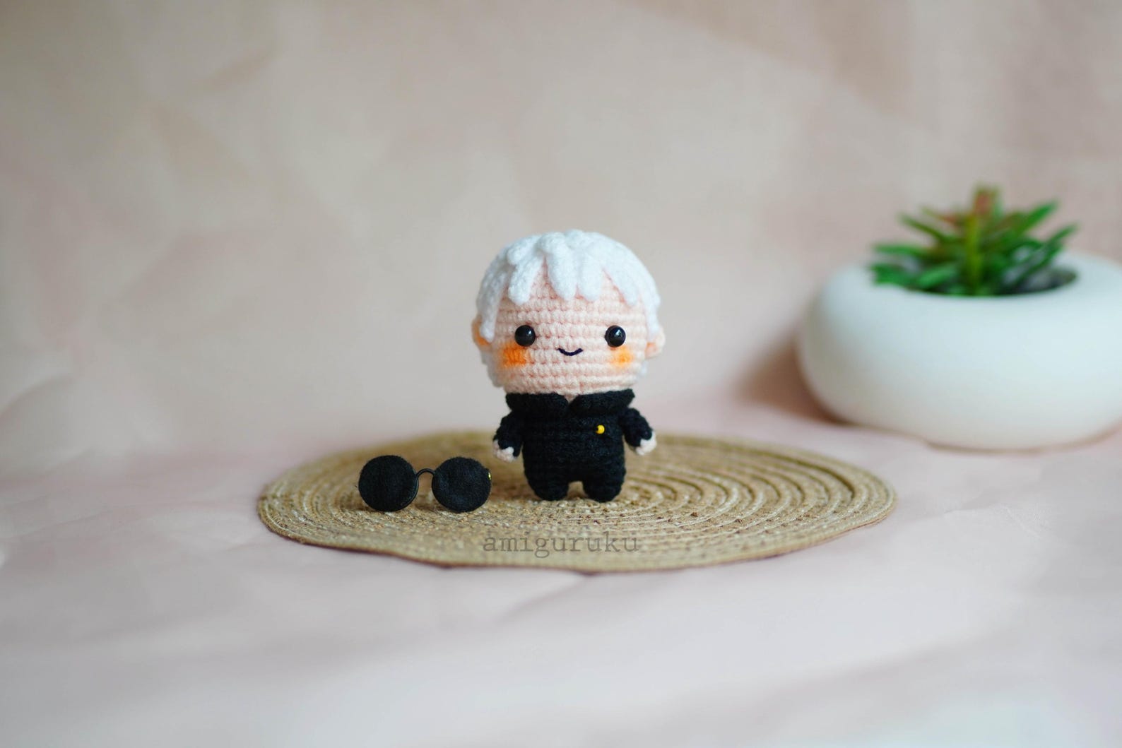 Crochet Gojo Satoru Doll: Jujutsu Kaisen Inspired Amigurumi Plush - Etsy