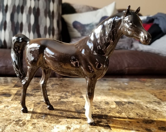 Beswick Glossy Brown Horse With Black Mane & Tail Made in England Model ...