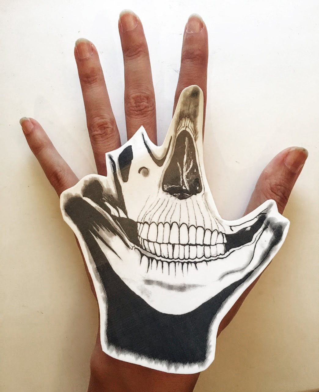 Calavera Tatuaje Temporal para las Manos. Perfecto para tu Halloween ...
