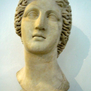 ARTEMIS FACE PLANTER Artemis Head Planter Head Planter - Etsy