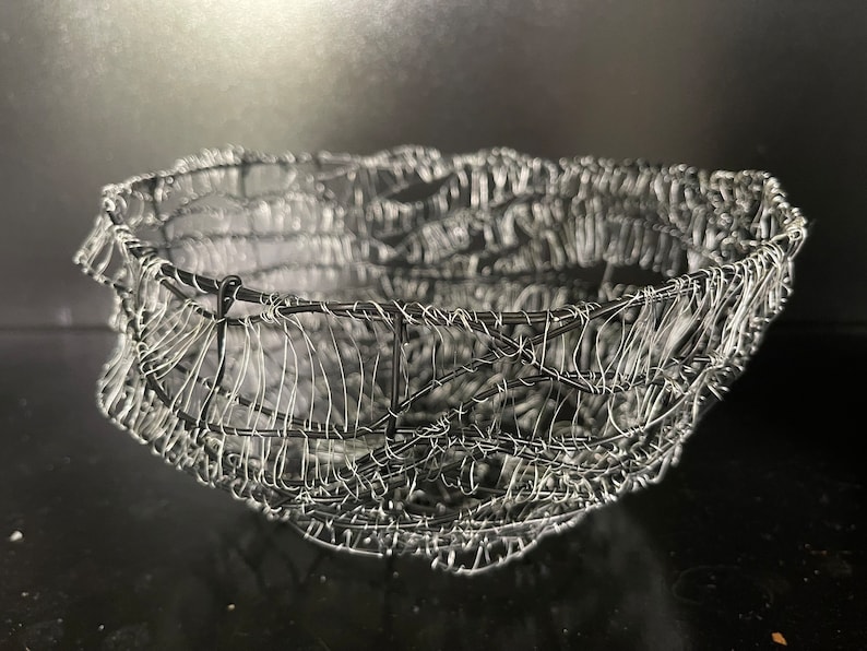 Ripple, Wire Artwork, Wire Sculpture, Intricate Design, 25cm X 10cm ...