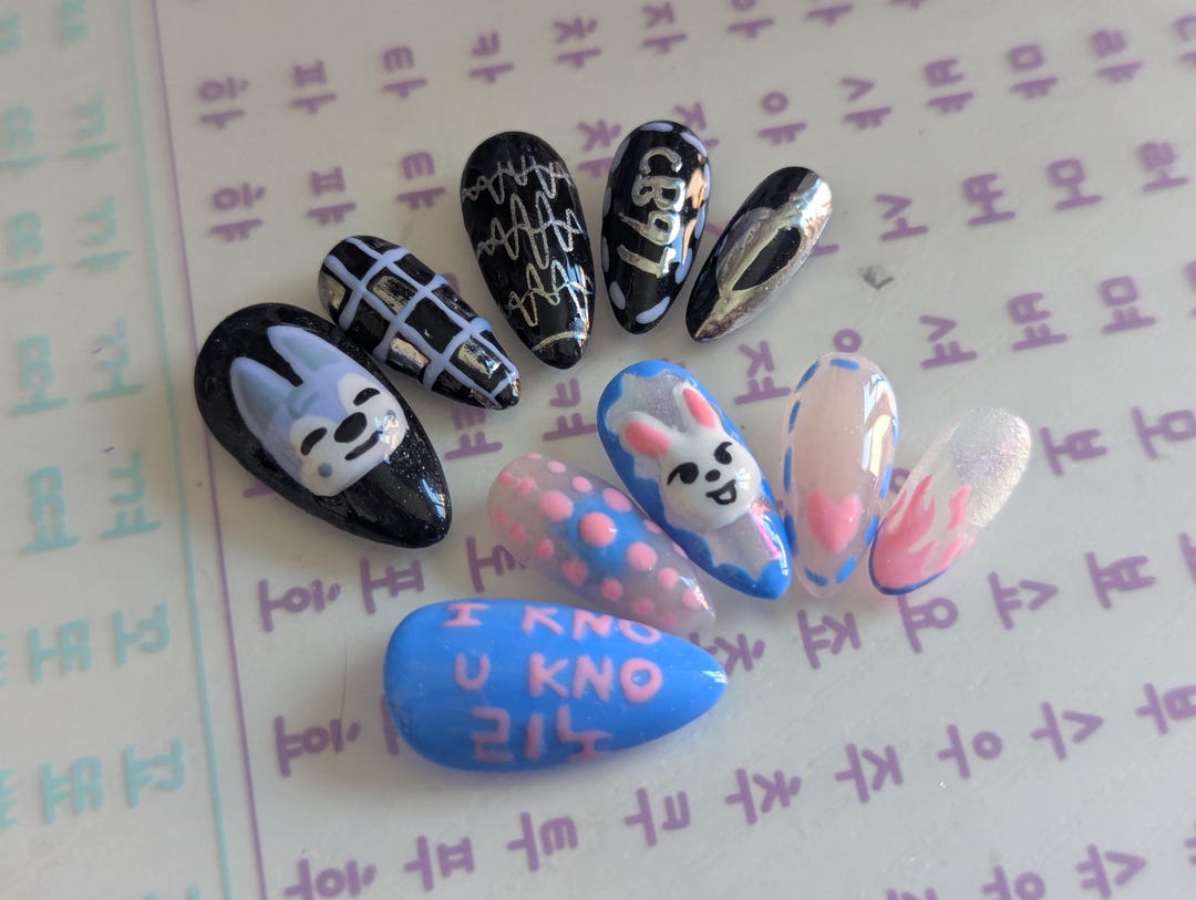SKZOO Press on Nails: Reusable Stray Kids Nail Art - Etsy UK
