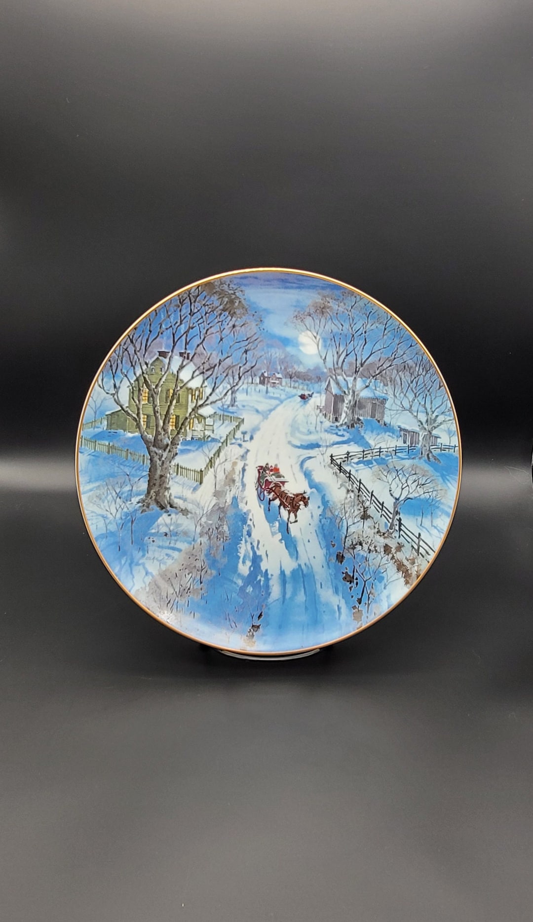 10.5 Inch Land of the Free Plate Collection December A Holiday Sleigh ...