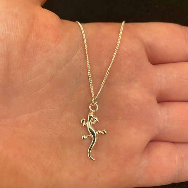 Gecko Necklace - Etsy
