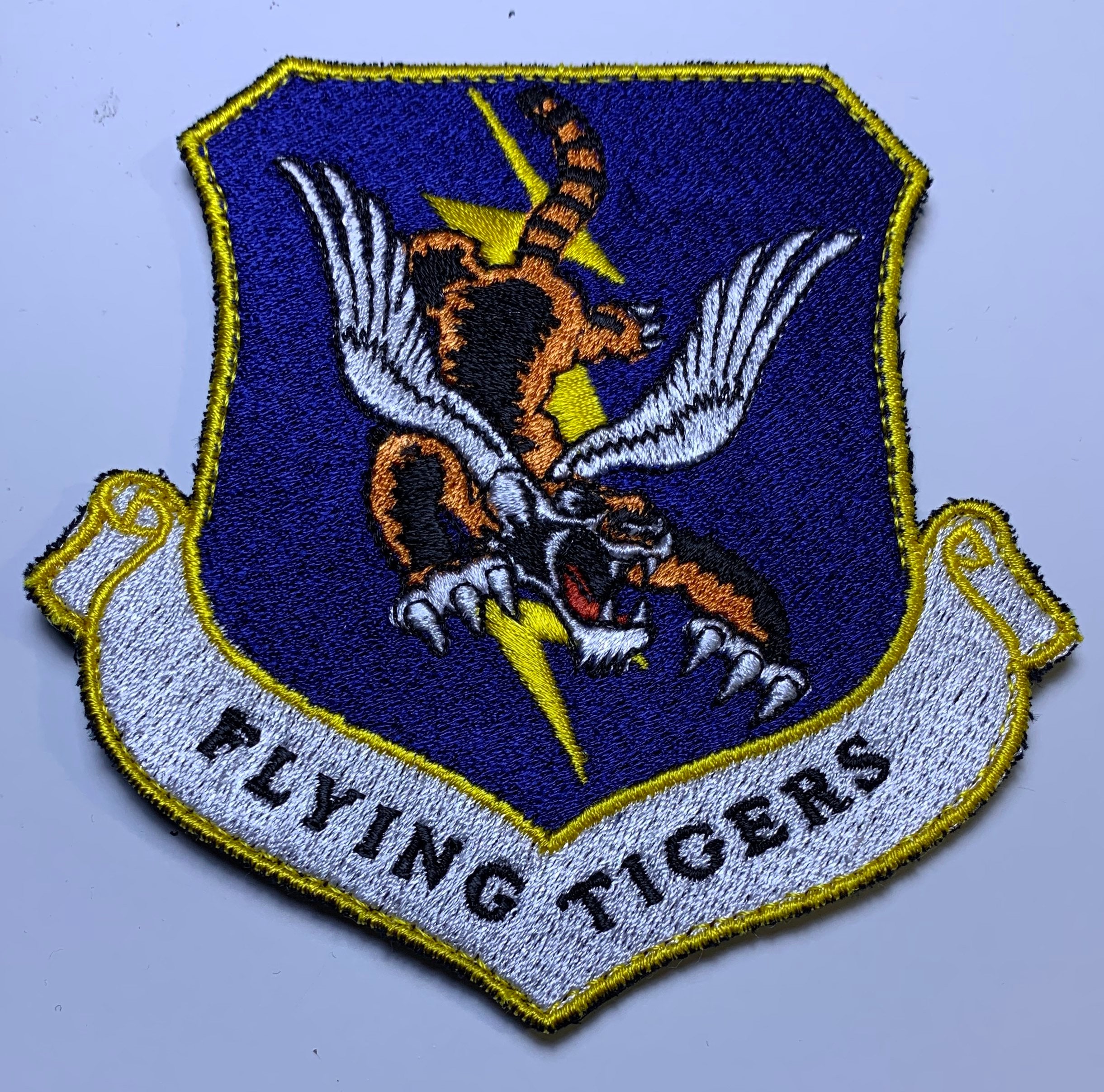 Flying Tigers Patch: Embroidered Military Emblem, Hook and Loop Back (4 ...