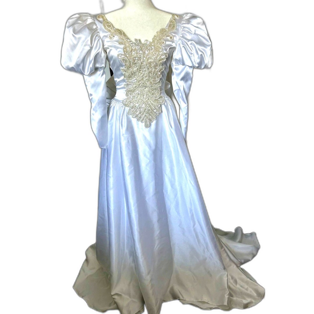 VINTAGE WEDDING DRESS Preference Satin Beaded Puff-sleeves Bustle-bow ...