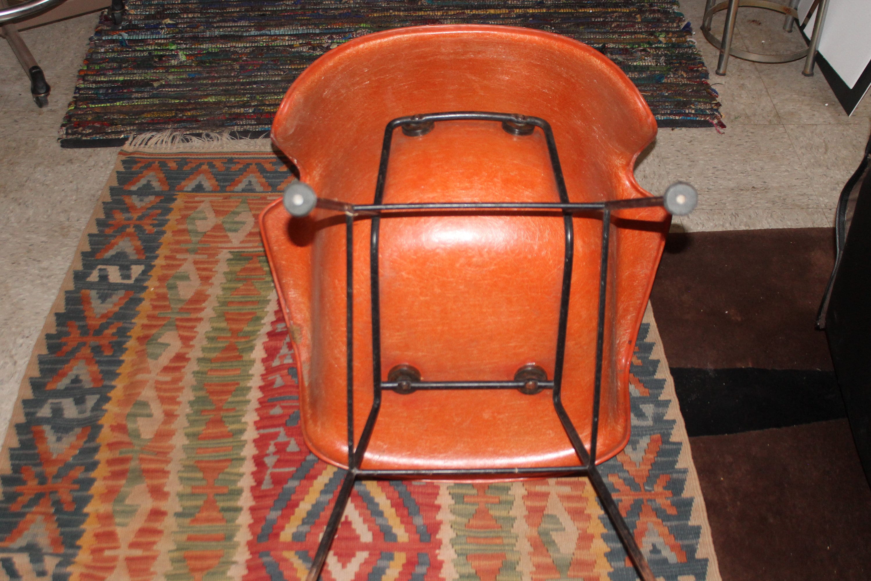 Lawrence Peabody for Selig Wingback Fiberglass Chair - Etsy