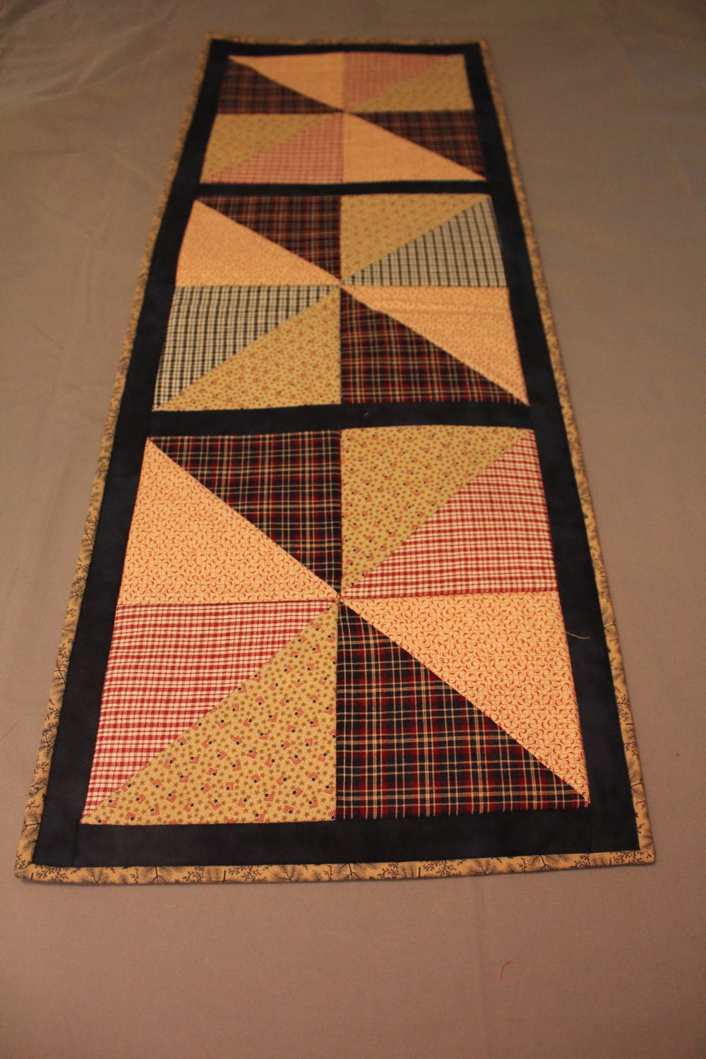 Pinwheel Table Runner With Border - Etsy