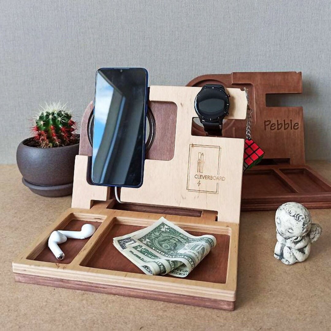 Wooden Cell Phone Docking Station With Space for Wireless Charging and ...