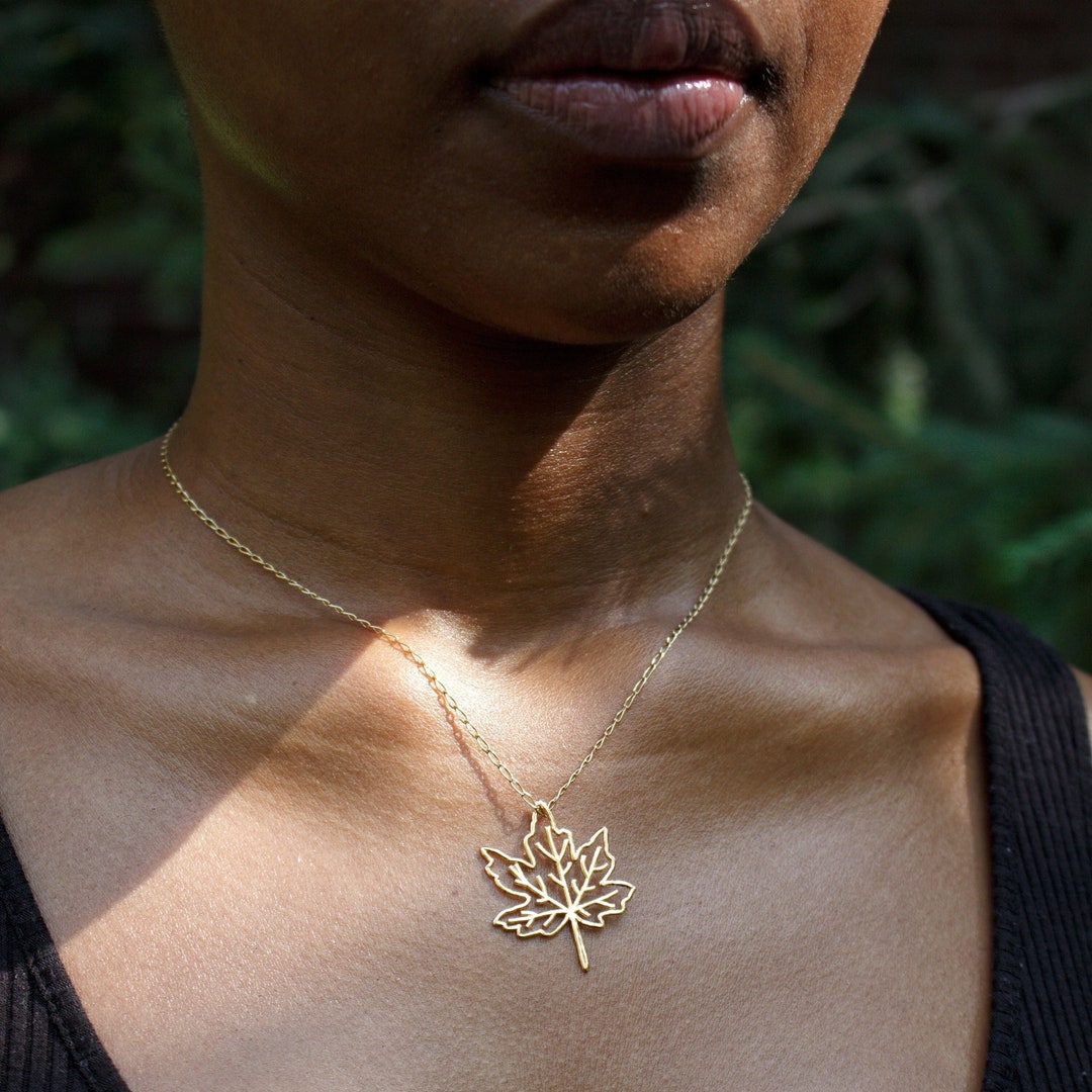 Maple Leaf Pendant Hand Drawn, 3D Printed Jewelry Design - Etsy