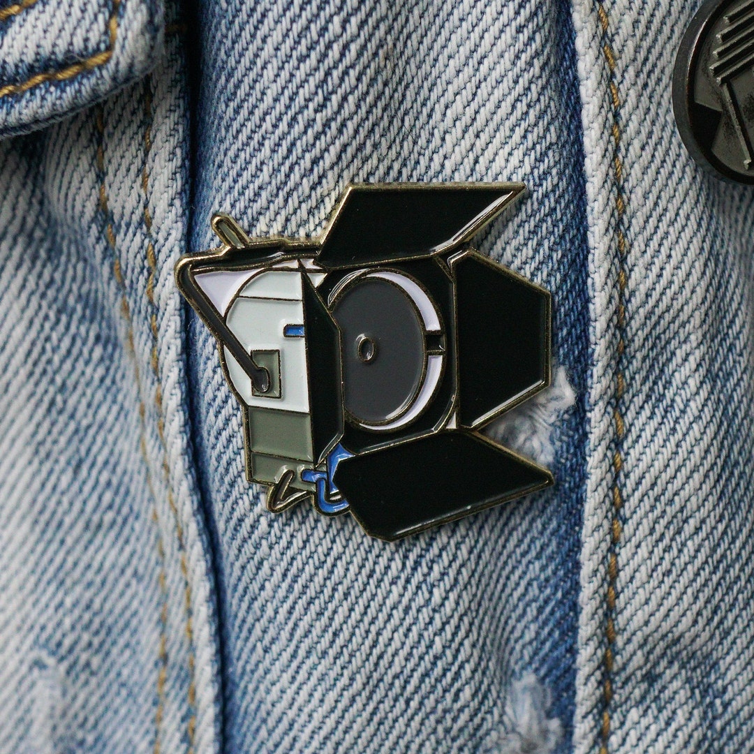 4K HMI Movie Light Enamel Pin! Perfect Gift for Grip and Electric ...