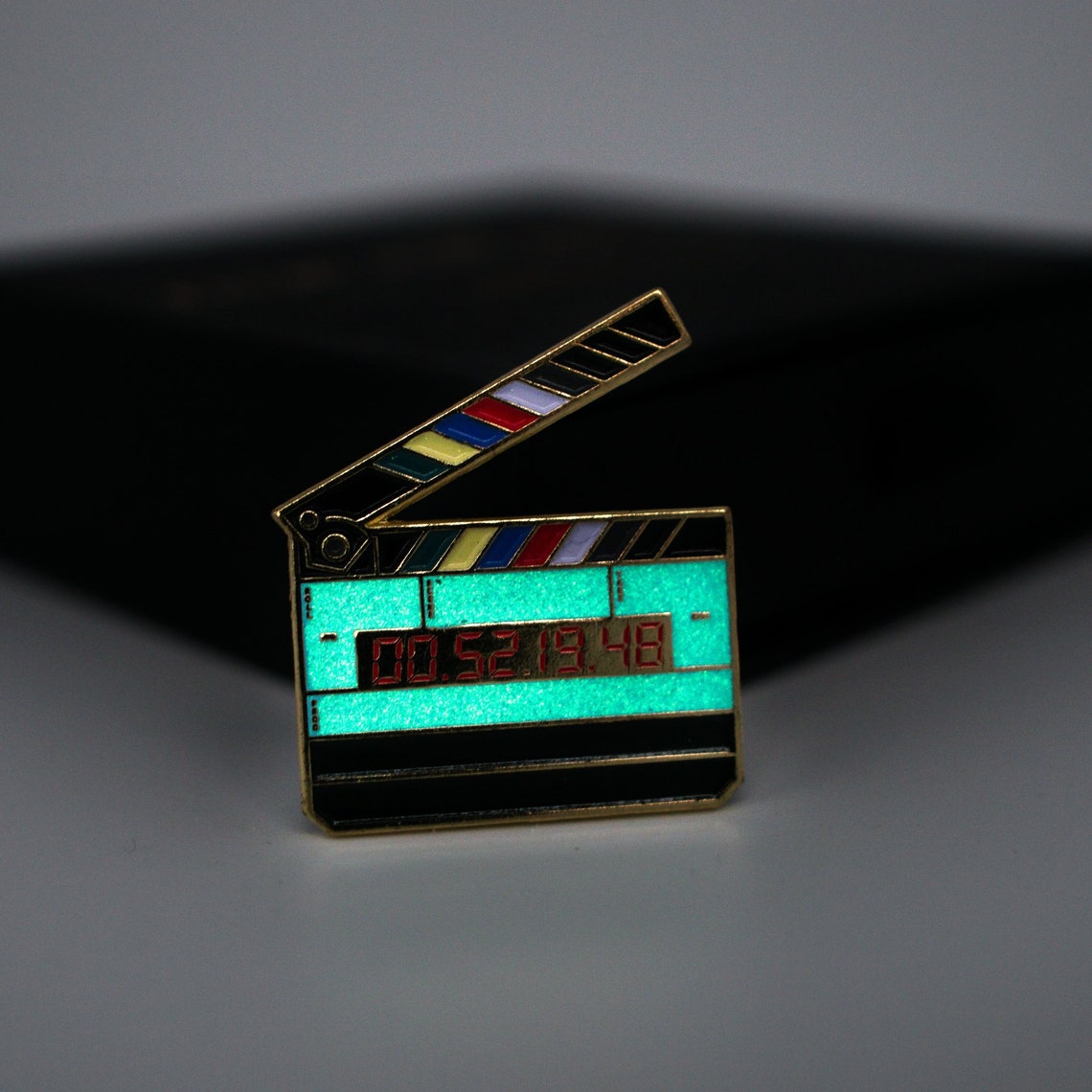 Glow in the Dark Timecode Film Slate Movie Clapper Enamel Pin - Etsy