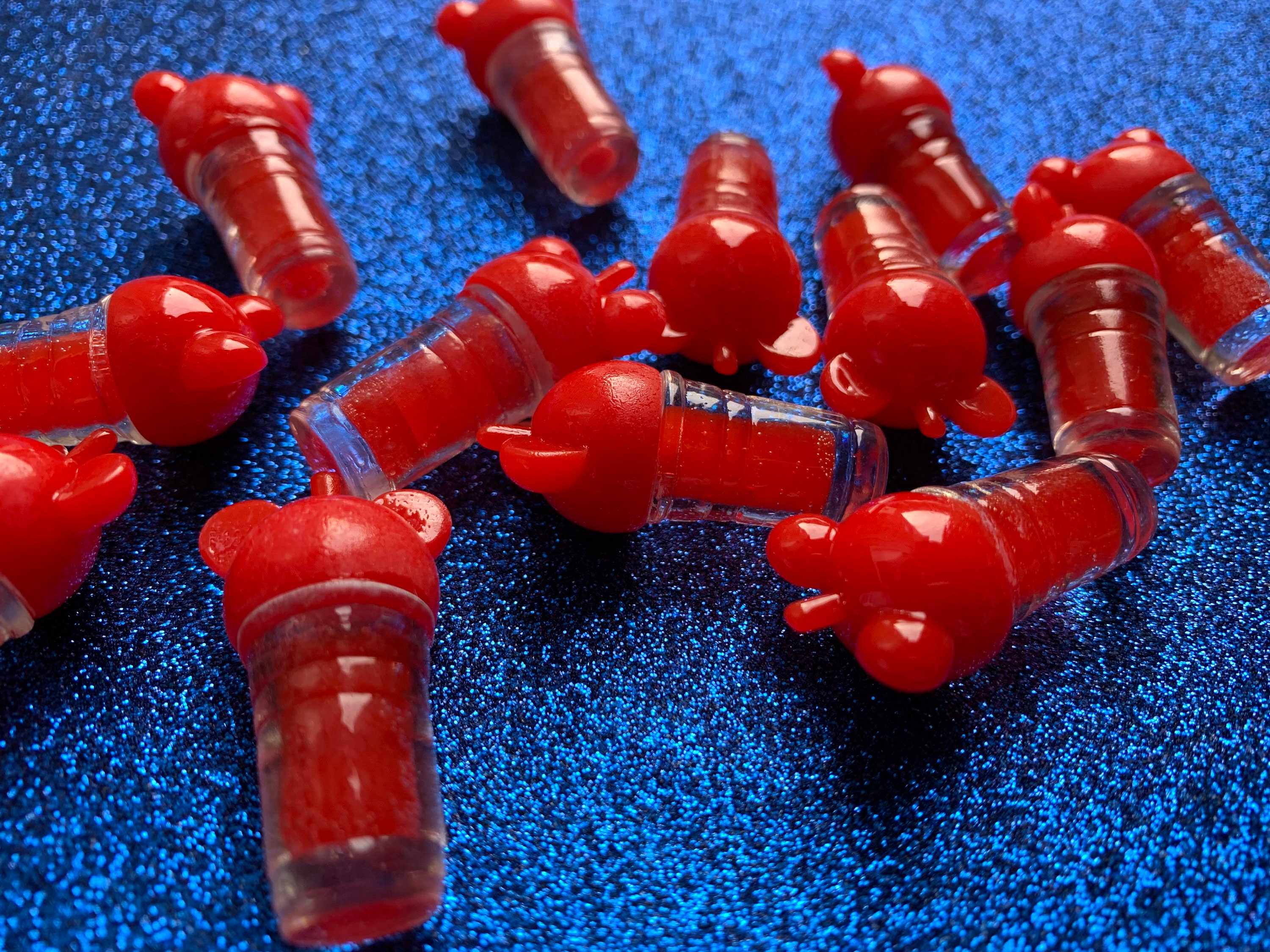 8pc. Mickey Mouse and Minnie Mouse Red Slushies, Disneyland, Planar ...