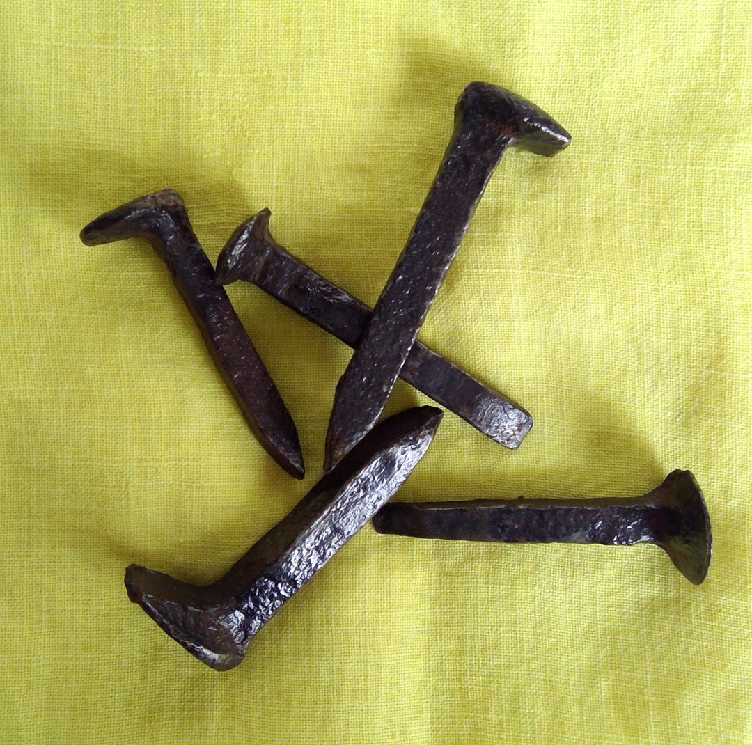 Vintage Railroad Spikes. 5 Metal Spikes. Railroad Memorabilia. - Etsy