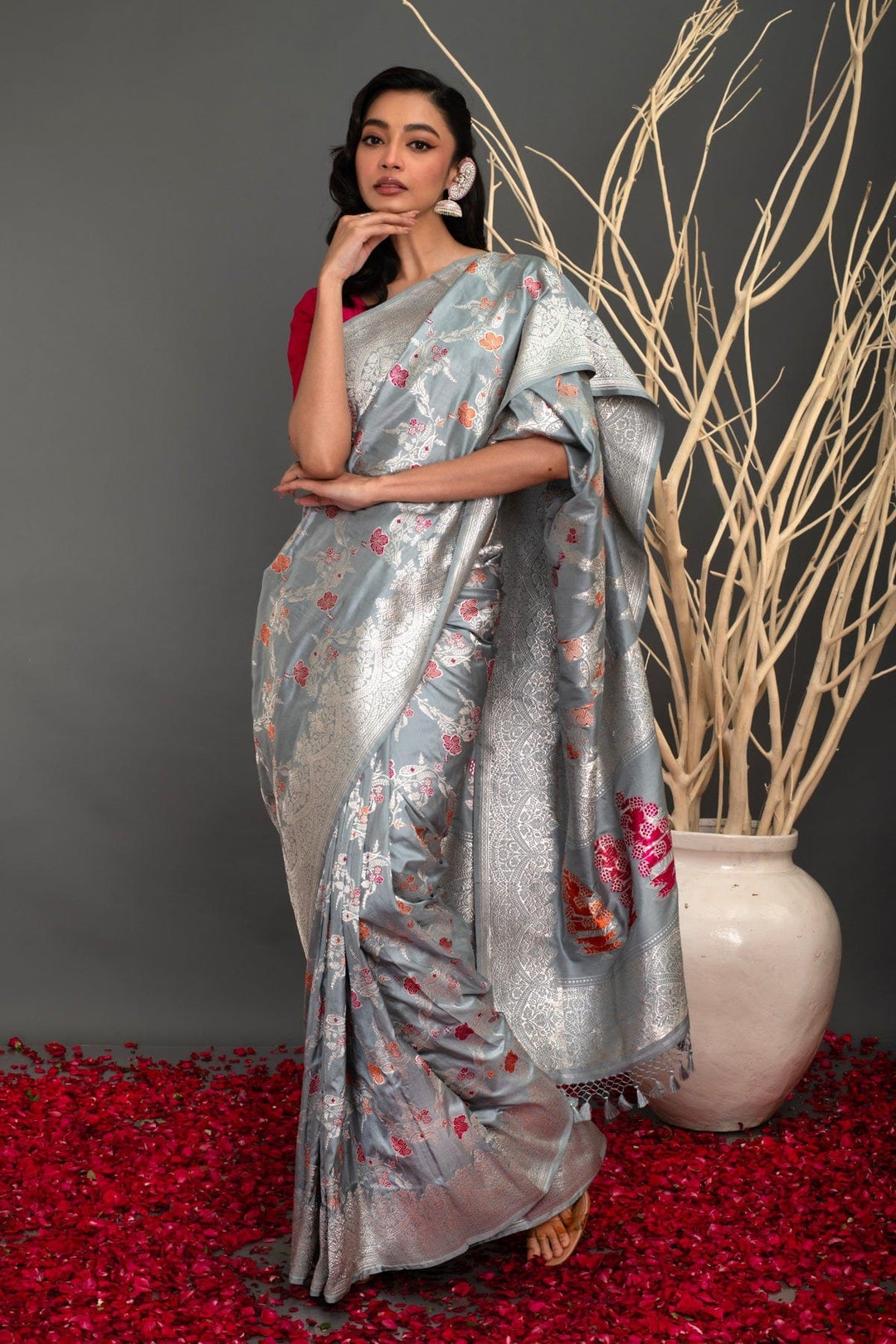 Gray Handwoven Kaduwa Jungla Meenakari Banarasi - Etsy