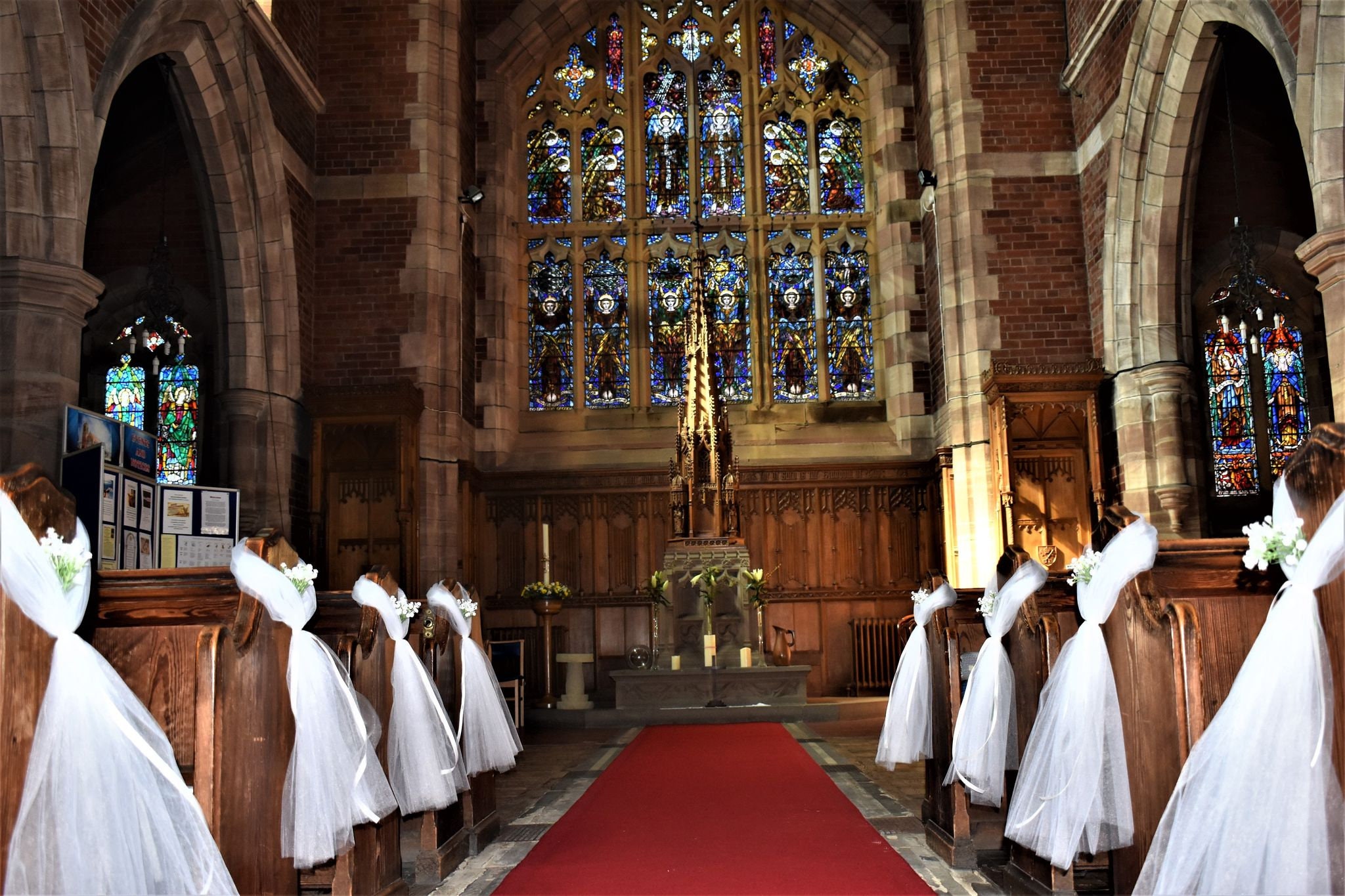 Gypsophila Wedding Church Tulle Pew Ends decoration Flowers | Etsy