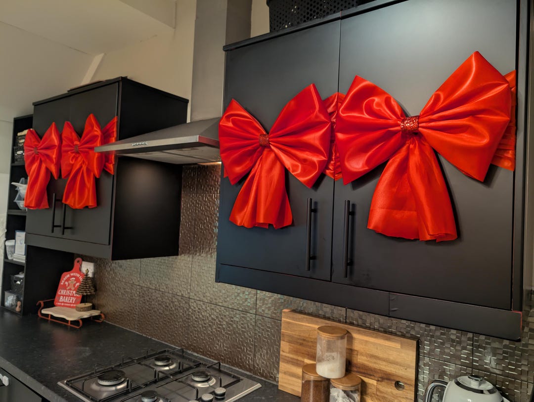 Pair of Christmas Bows for Kitchen Cupboard Doors - Etsy