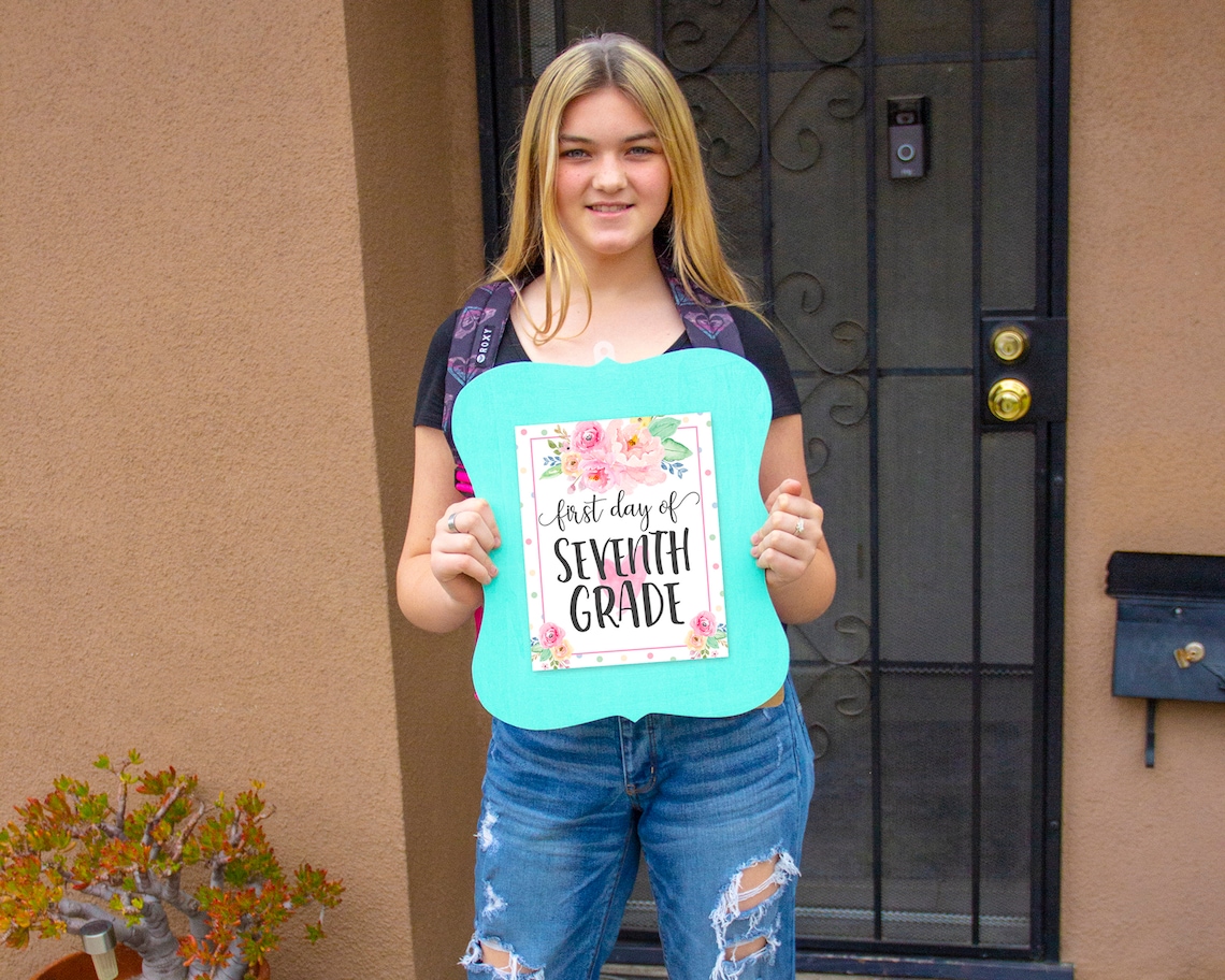 First Day of 7th Grade sign Printable First Day of School | Etsy