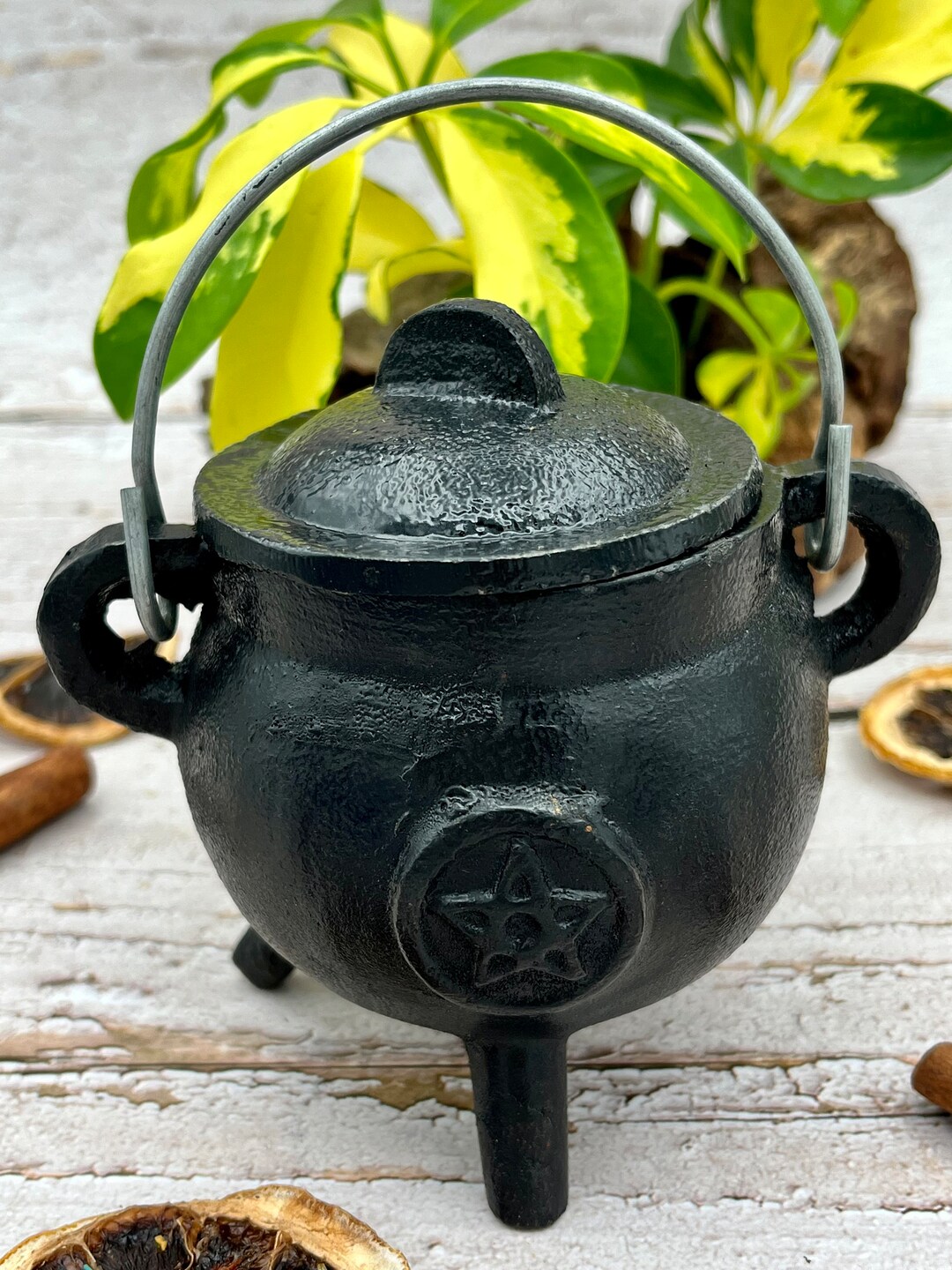 Pentacle Cast Iron Cauldron With Lid | Ritual Pot | Incense Burning ...