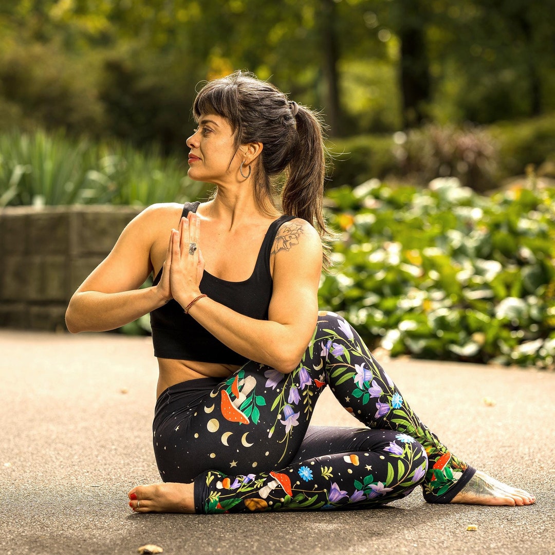 Mystical Moonphase Mushroom Yoga Pants, High Waist Moon Yoga Leggings ...