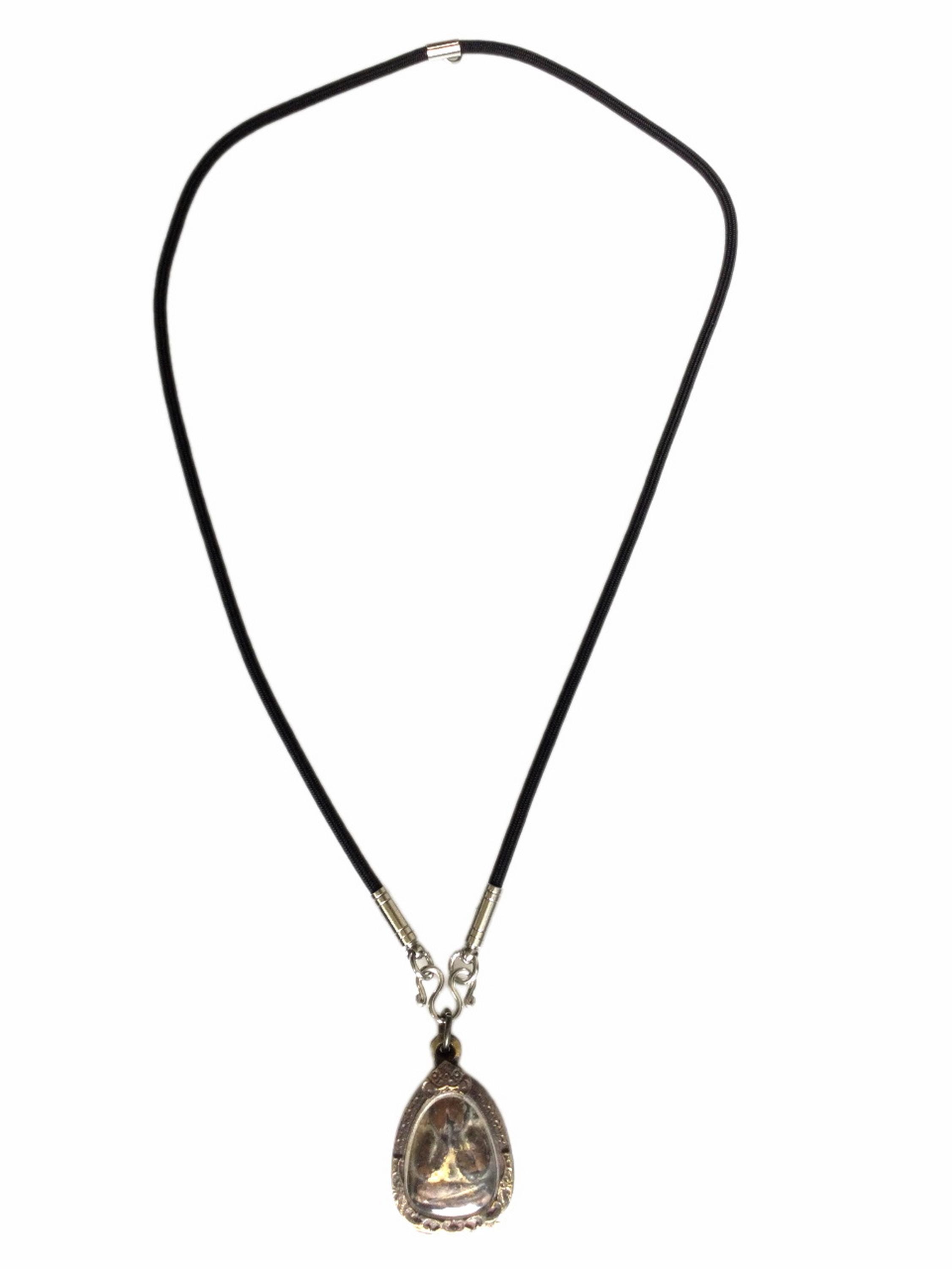 Sacred Clay Phra Pidta Amulet: Lp Kaeo, Kruerwan Temple - Good Luck ...