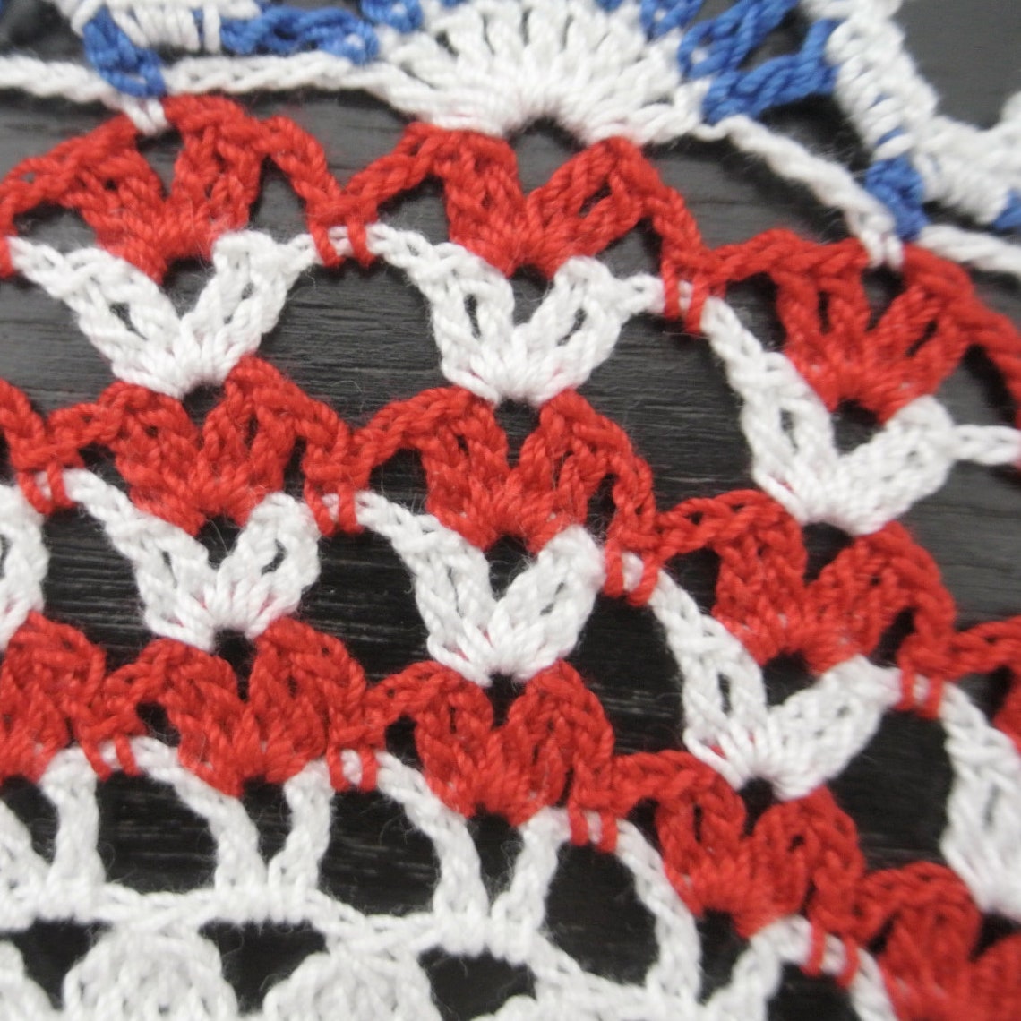 28 Cm, 11 Inch, Hand Crochet Doily, Häkeldeckchen: Red White Blue, 4th ...