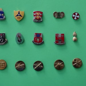 Vintage U.S. Army Military Uniform Badges and Insignia Pick a Pin A - Etsy