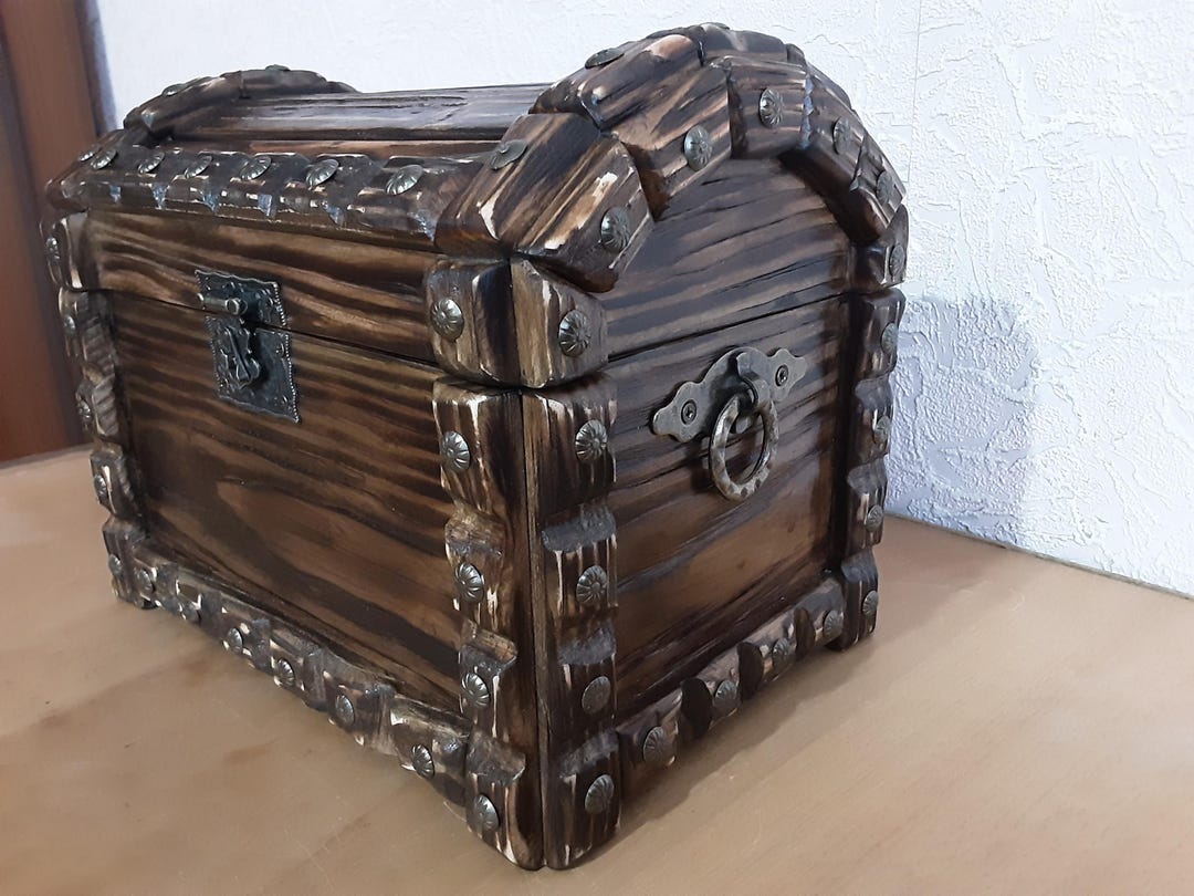 Small Wooden Chest, Medium Treasure Chest, Rustic Wooden Chest, Burnt ...