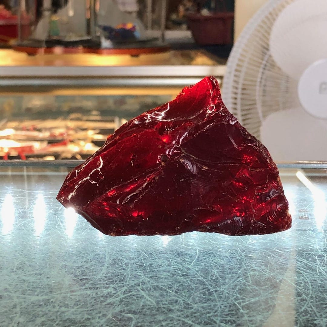 Blood Red, 7.7 Oz, Aquarium Rock, Slag Glass Rock, Slag Glass Cullet ...