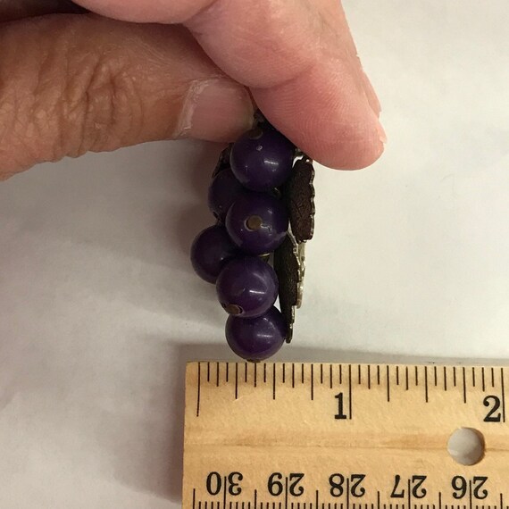 Bakelite, Vintage, Dress Clip, Fur Clip, Grapes, Vine… - Gem