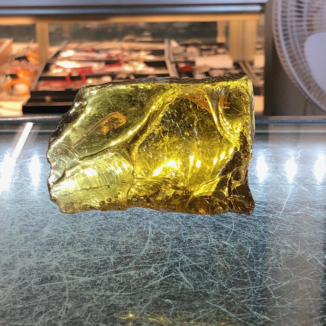 Amber Yellow, 8.9 Oz, Aquarium Rock, Slag Glass Rock, Slag Glass Cullet ...
