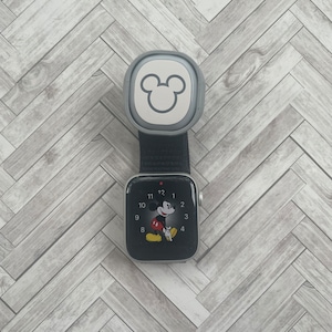 Magicband+ Puck Holder - 3D Printed Disney Inspired Accessories - Etsy