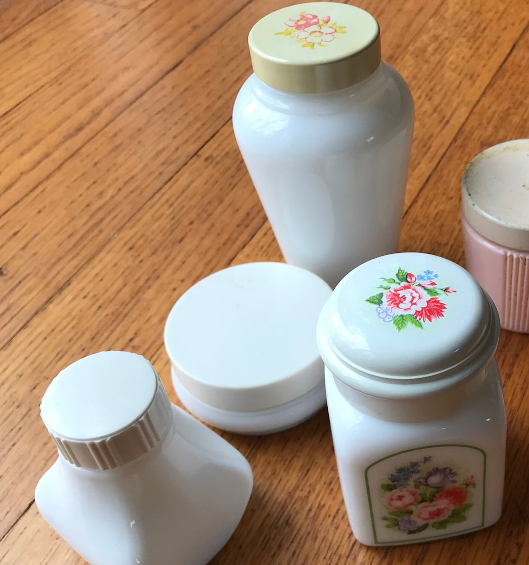 Antique Cosmetic Jars Powder Avon Floral Vintage White Milk Glass Set ...