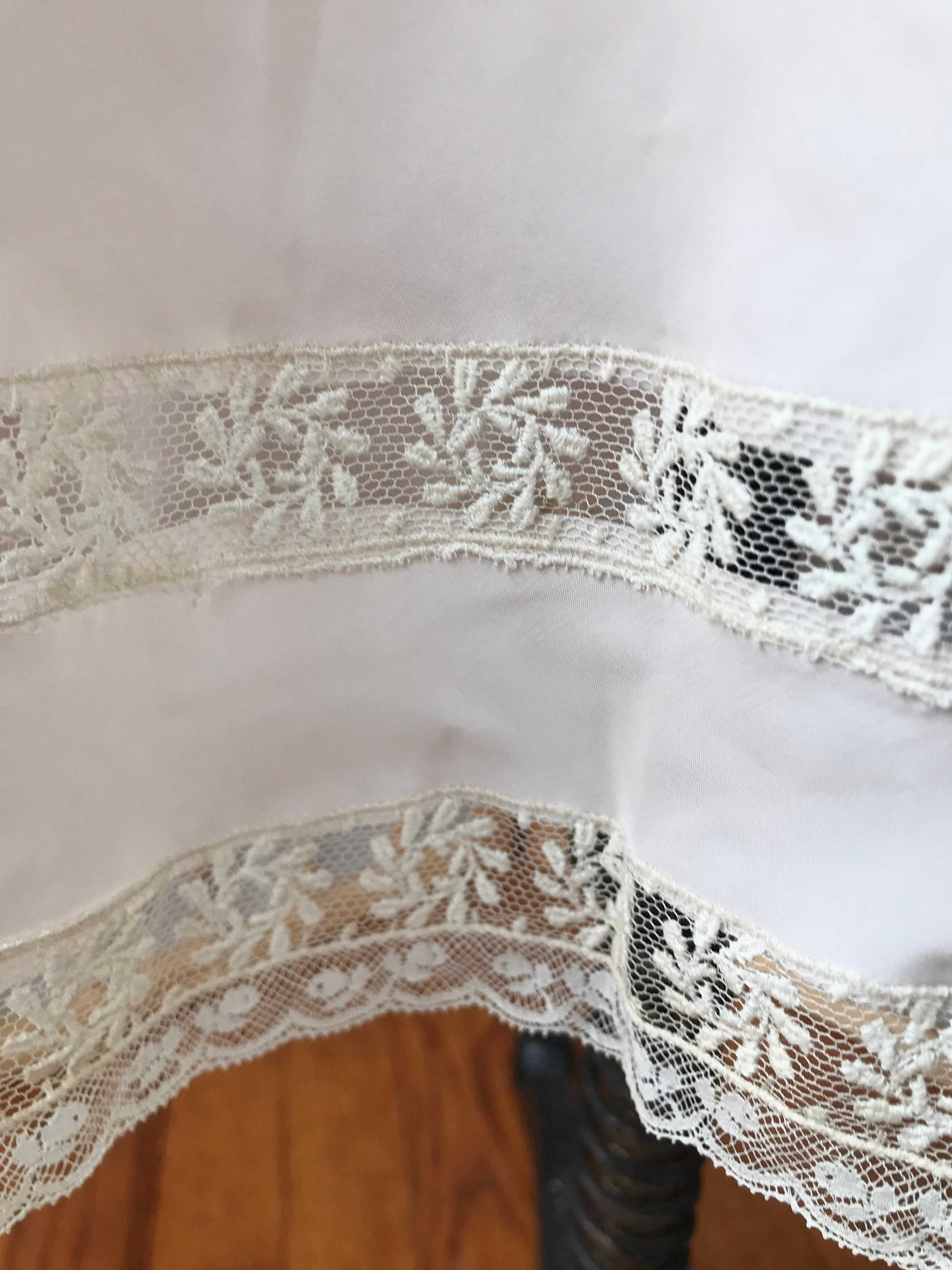 Vintage Rayon Half Slip Pale Pink With Lace Size Small Bur-mil Made in ...