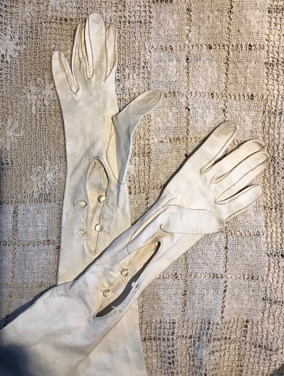 Antique White Leather Long Opera Gloves With Buttons Small Prop Evening ...
