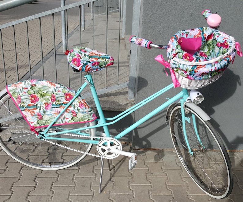 BICYCLE SET Cacti - Etsy