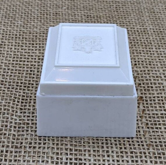 White Plastic Ring Presentation Box, Vintage Alsten … - Gem