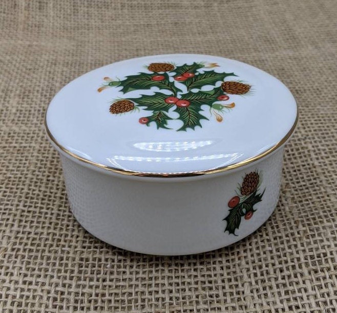 Christmas Trinket Box Porcelain Covered Box With Holly & - Etsy
