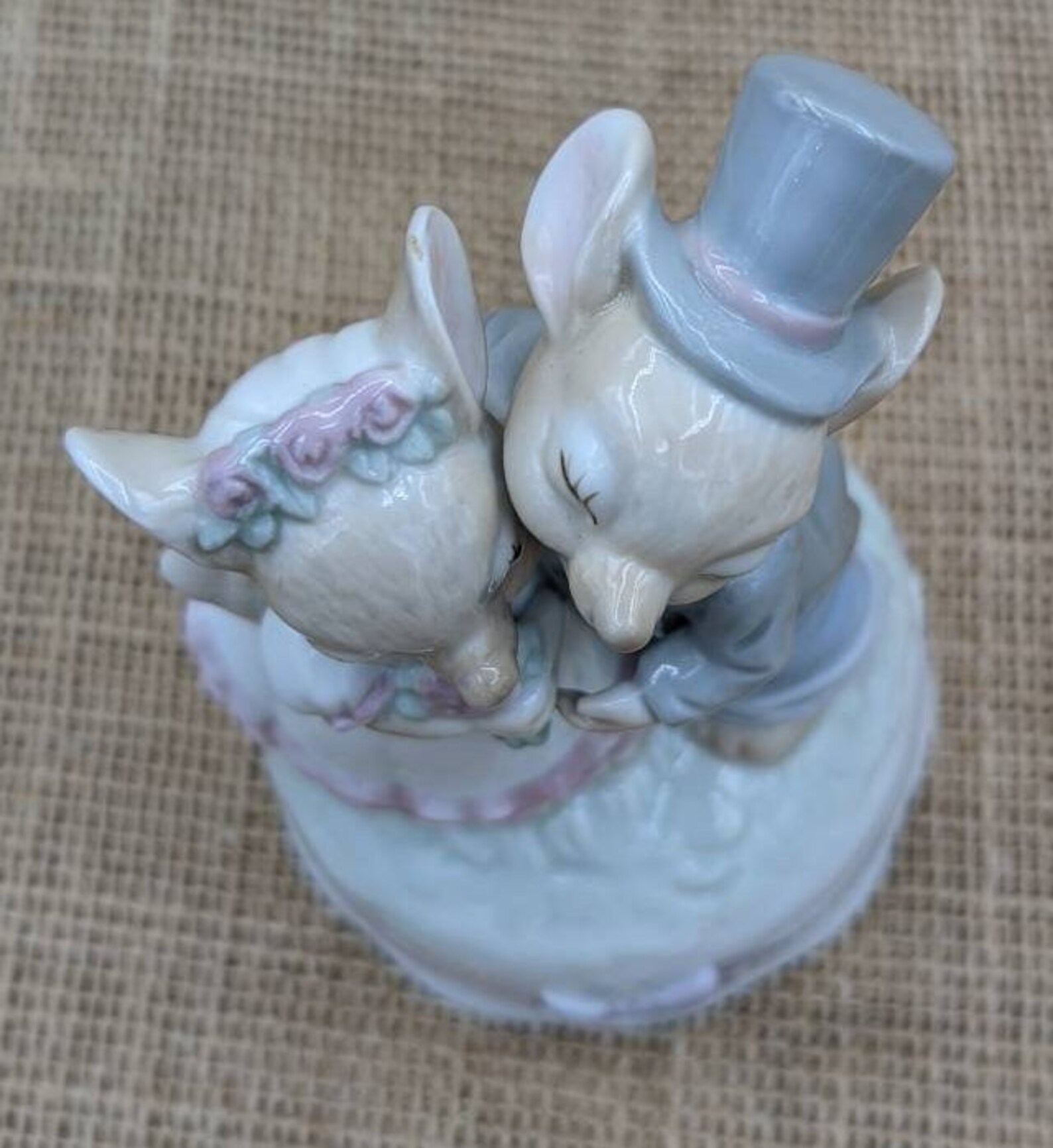 Mouse Bride & Groom Music Box, Vintage Schmid Mice Wedding Couple Cake ...