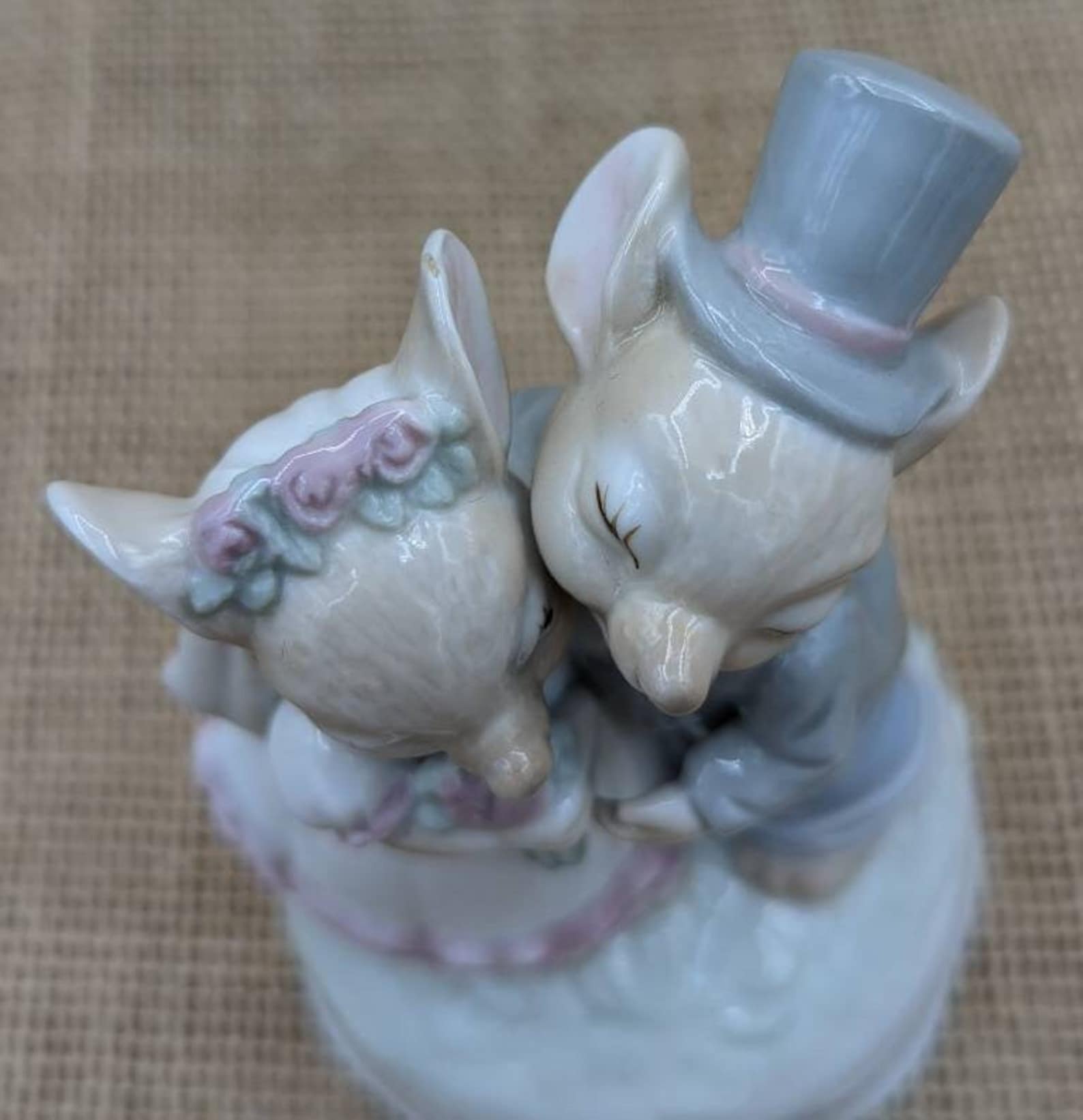 Mouse Bride & Groom Music Box, Vintage Schmid Mice Wedding Couple Cake ...