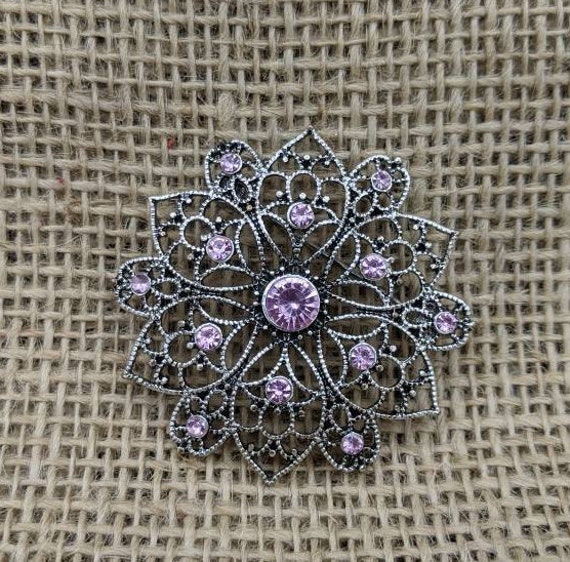 Silver Filigree Brooch with Pink Rhinestones - Gem